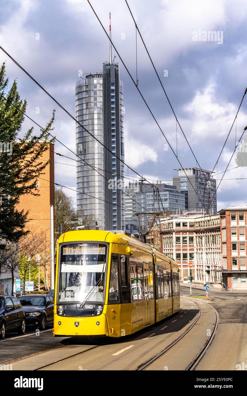 Essen city centre, RWE Tower, EVONIK building, Gutenbergstraße in the ...