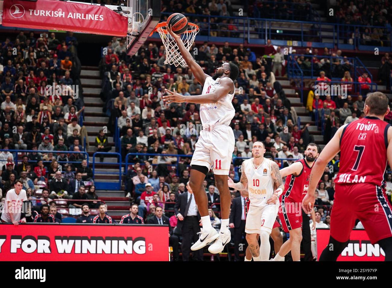 Milan, Italy. 27th Feb, 2025. Jordan Loyd (AS Monaco) during EA7 ...