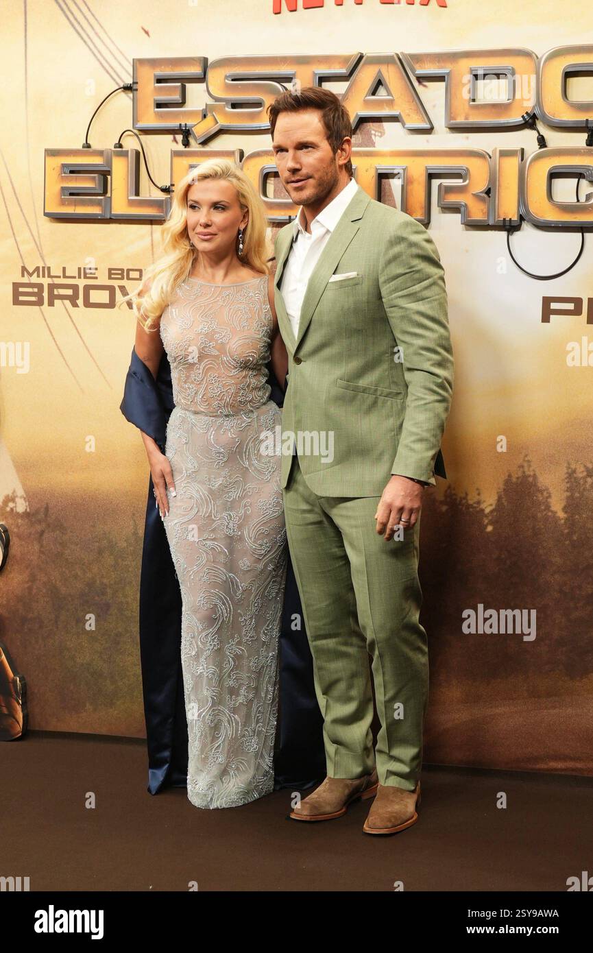 Actors Millie Bobby Brown and Chris Pratt at photocall for premiere film Estado Electrico in ...