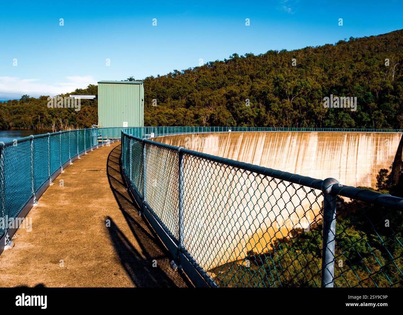 Dam Wall in Queensland. Moogerah Dam Stock Photo - Alamy