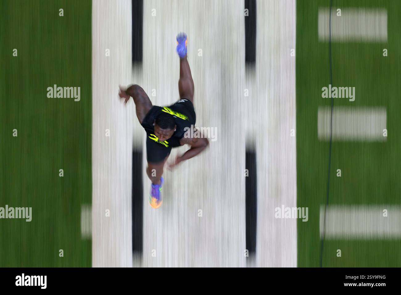 Virginia Tech defensive lineman Aeneas Peebles runs in the 40-yard dash ...