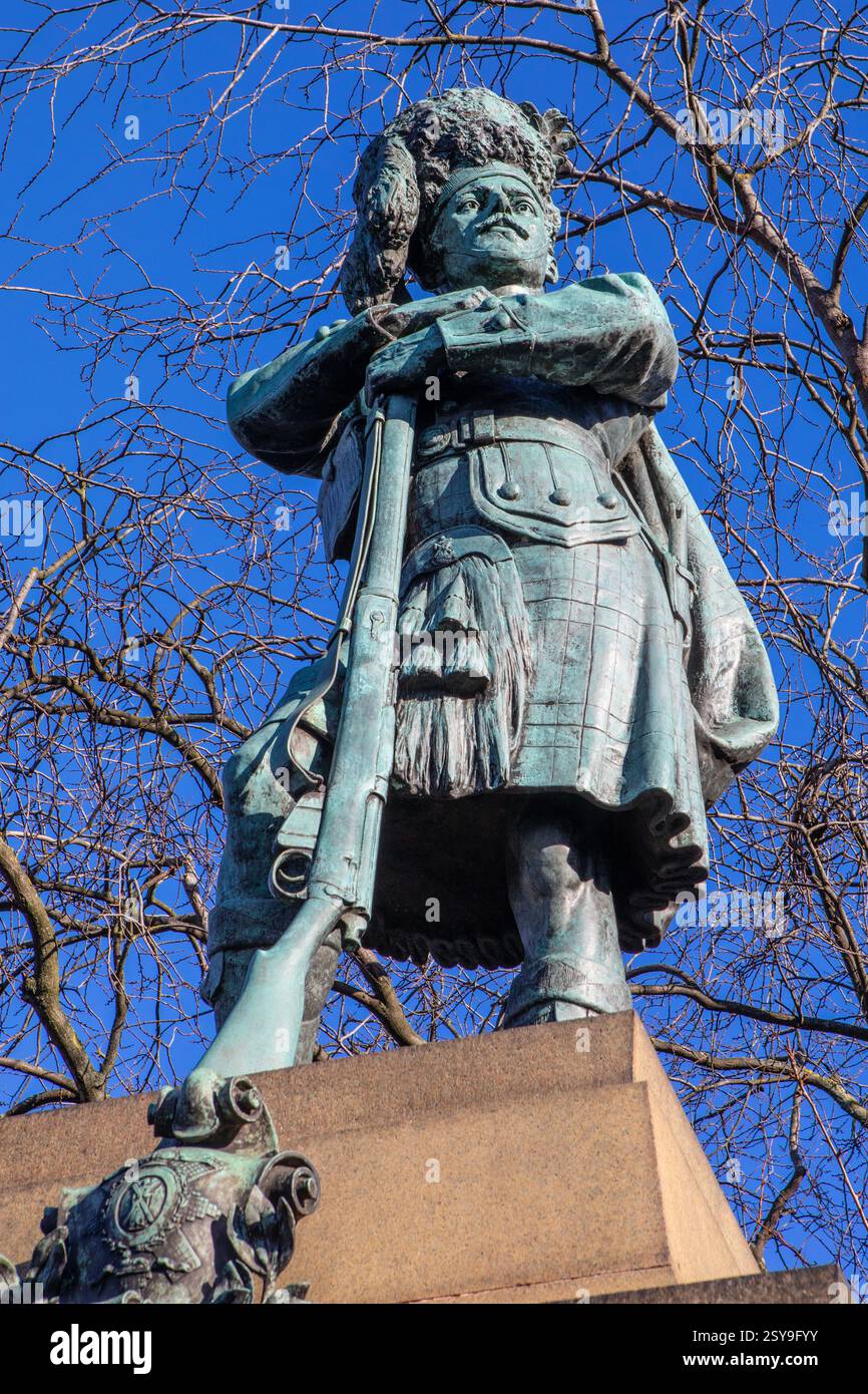 Edinburgh, Scotland - February 17th 2023: Black Watch War Memorial in ...