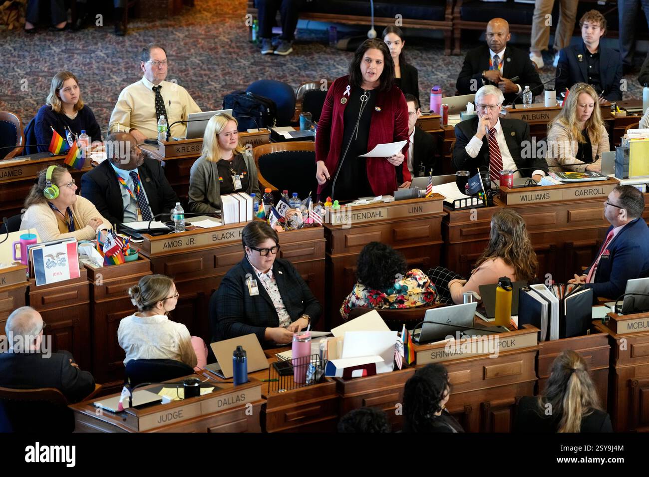 Rep. Aime Wichtendahl, D-Hiawatha, speaks during debate on the gender ...