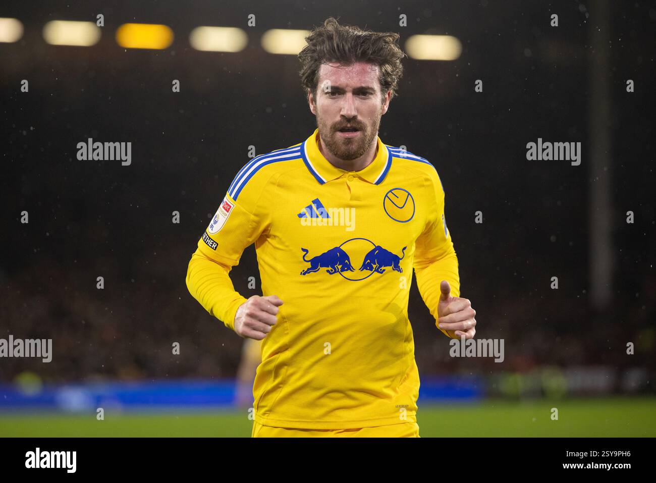 Joe Rothwell (Leeds United) during the Sky Bet Championship match ...