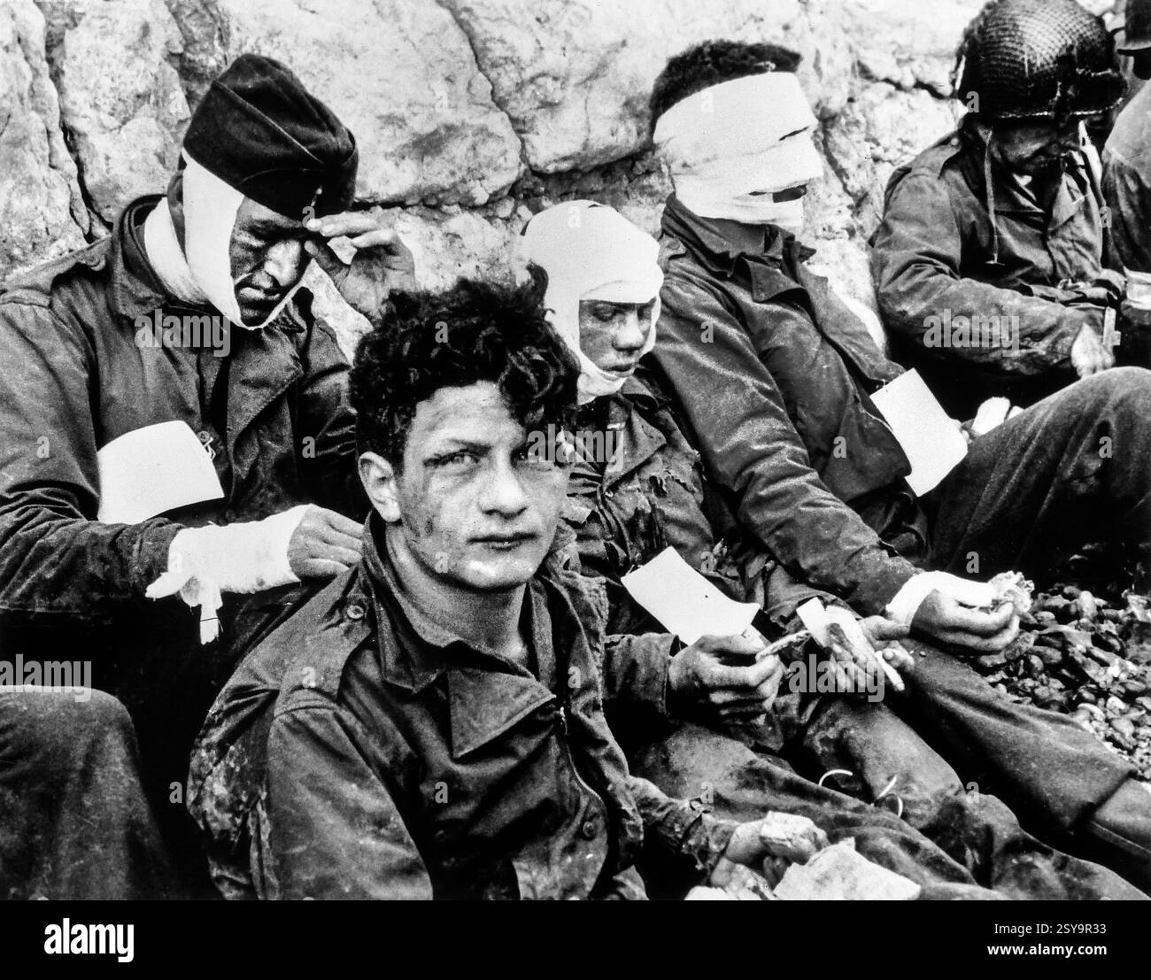American Assault Troops of the 16th Infantry Regiment, Injured while ...