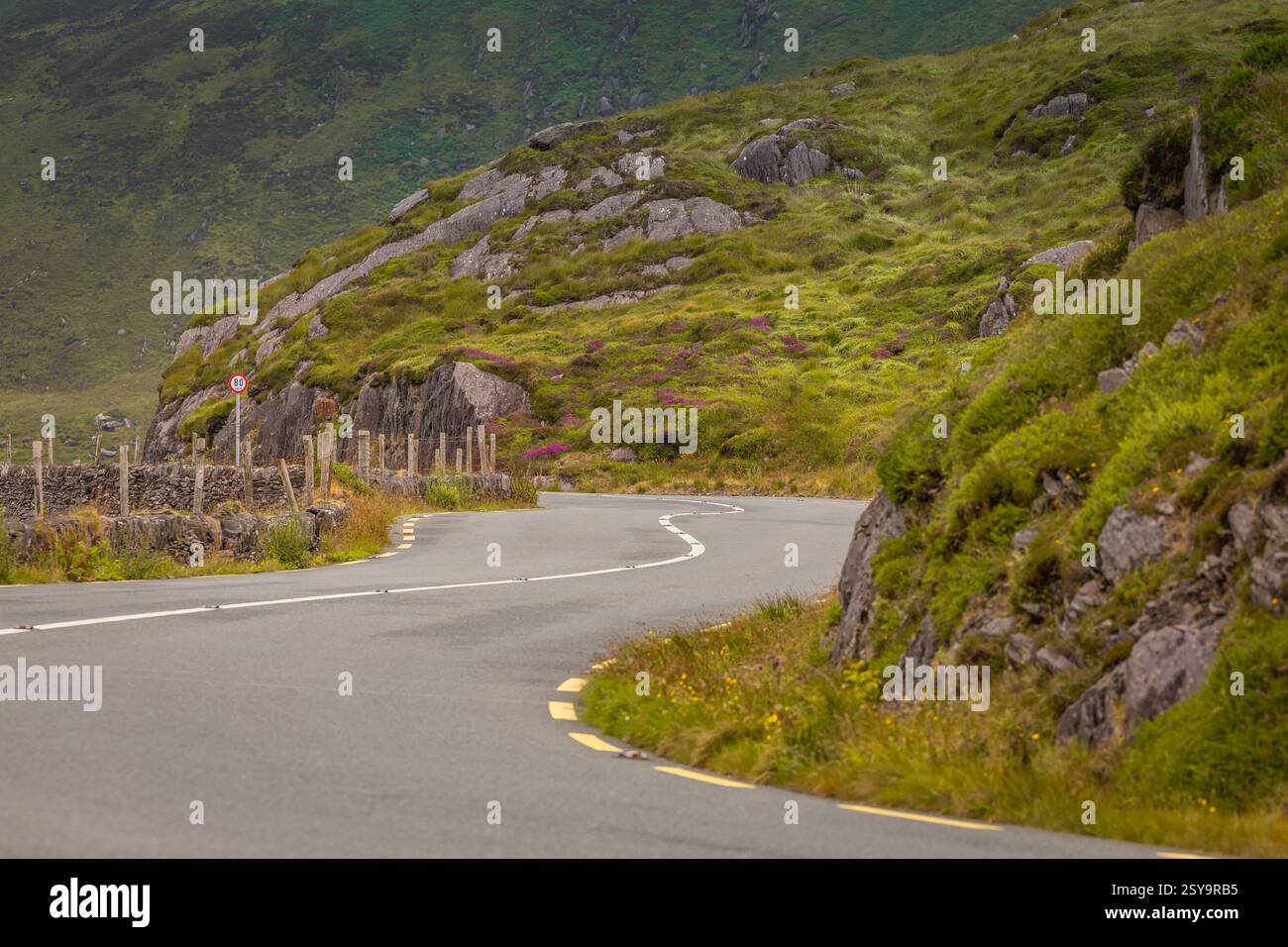 Road cut through rocks hi-res stock photography and images - Alamy
