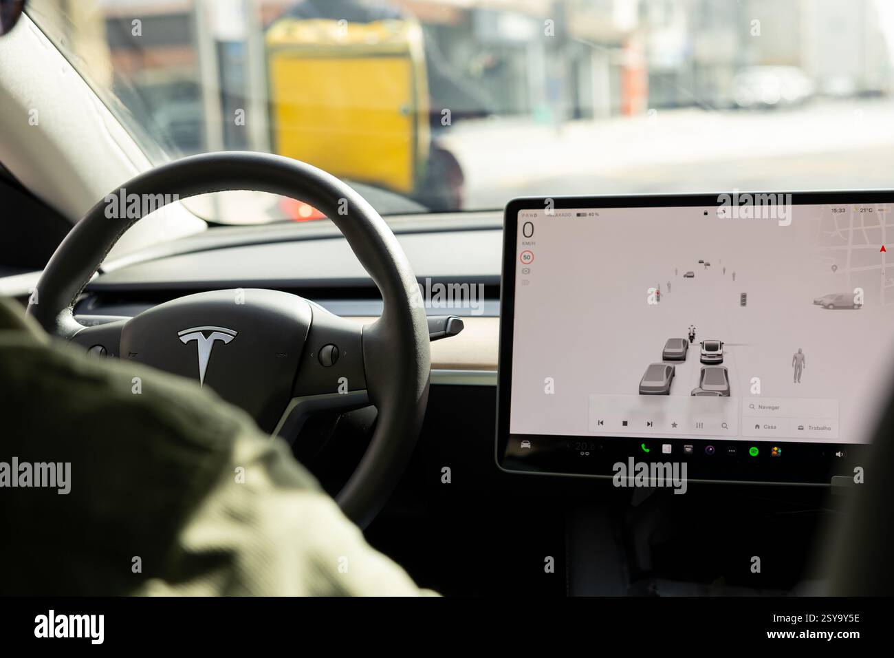 Tesla model 3 dashboard hi-res stock photography and images - Alamy