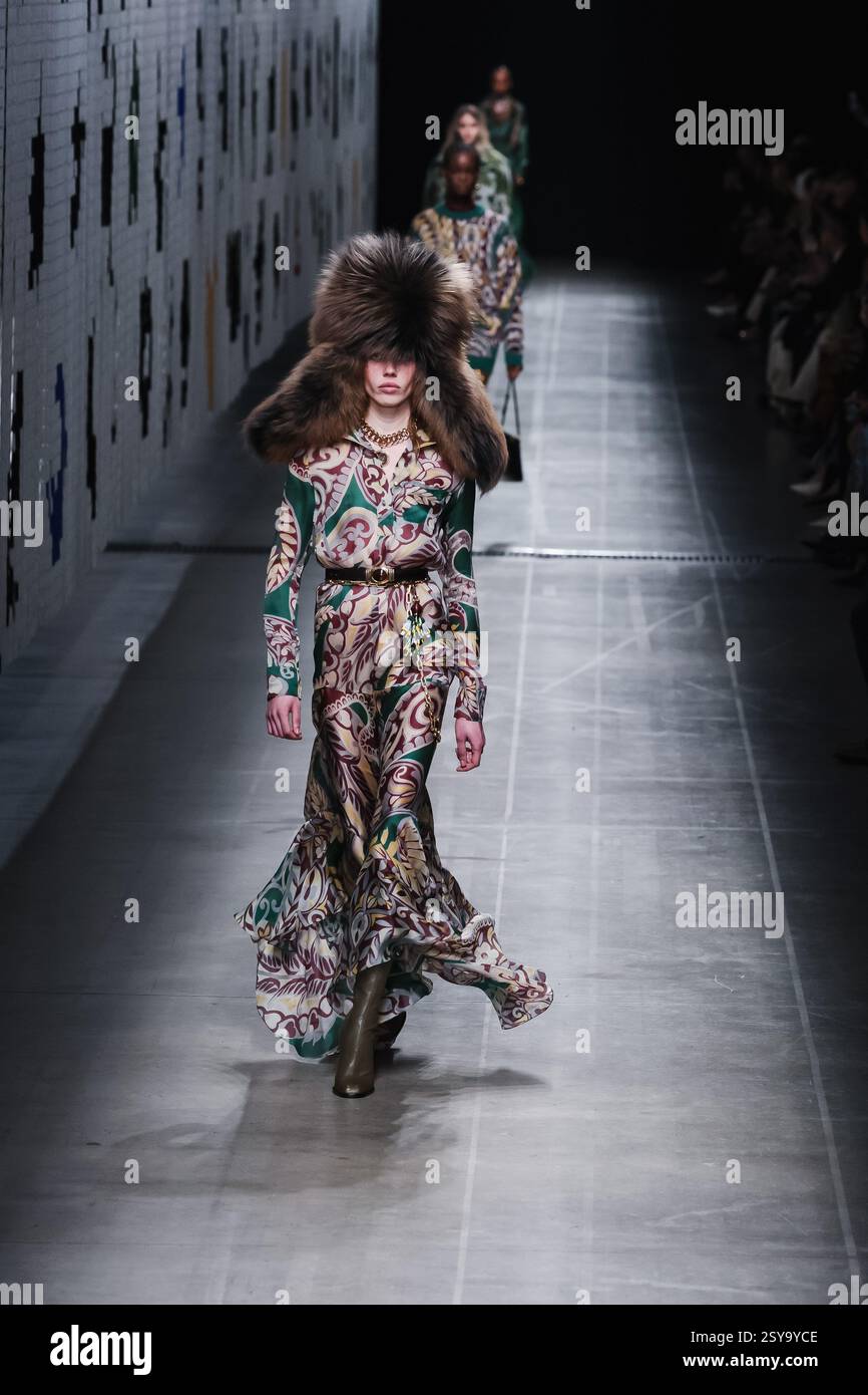 Milan, Italy. 27th Feb, 2025. Women's Fashion, Fall/Winter 2025 - Etro ...