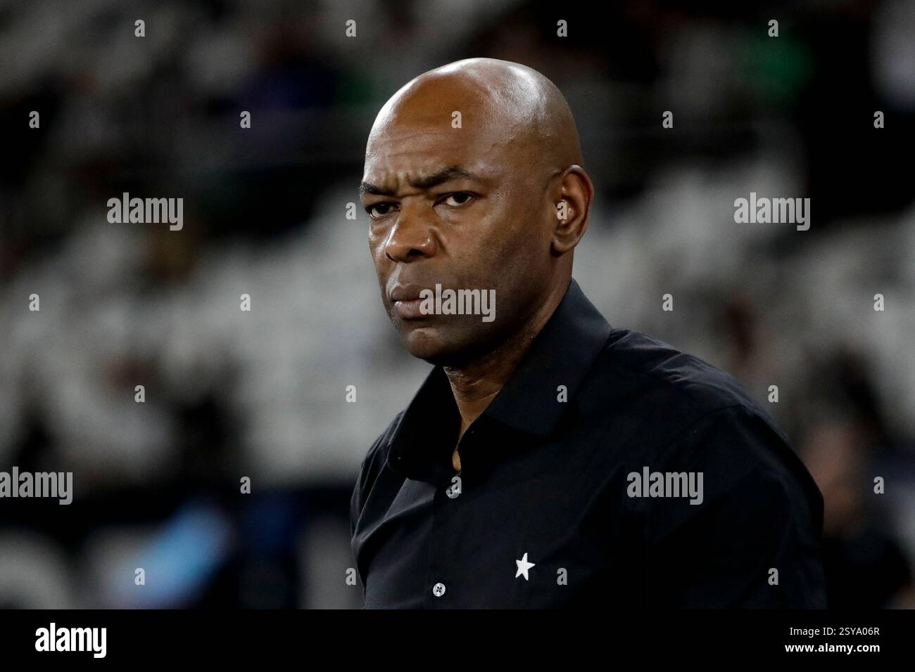 Coach Claudio Cacapa of Brazil's Botafogo stands prior to the second ...