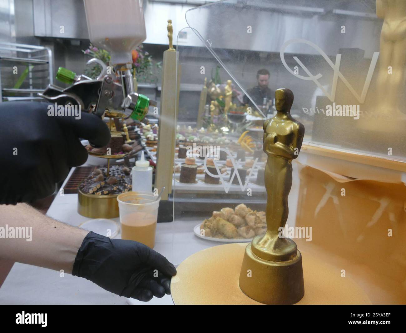 Los Angeles, USA. 27th Feb, 2025. French pastry chef Garry Larduinat ...