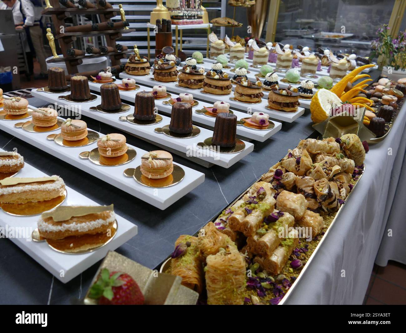 Los Angeles, USA. 27th Feb, 2025. The dessert line-up ahead of the 97th ...