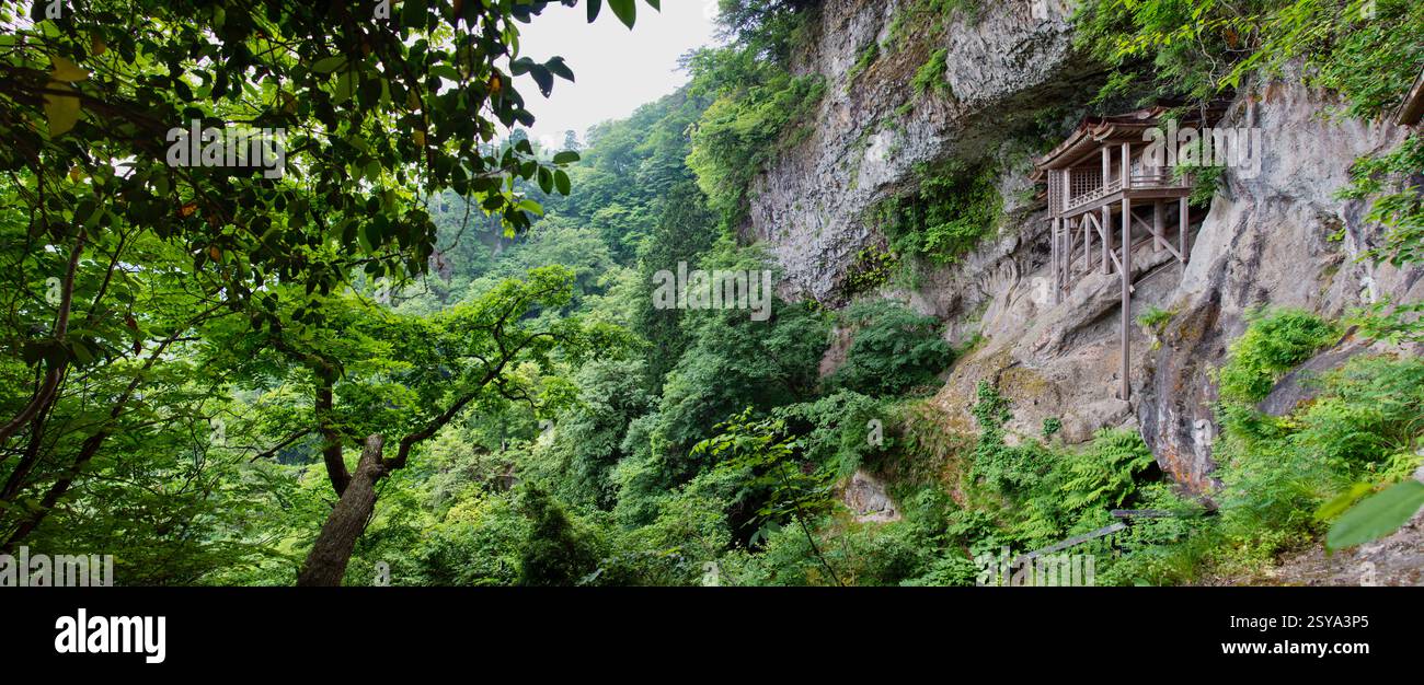 Nageire do hall hi-res stock photography and images - Alamy