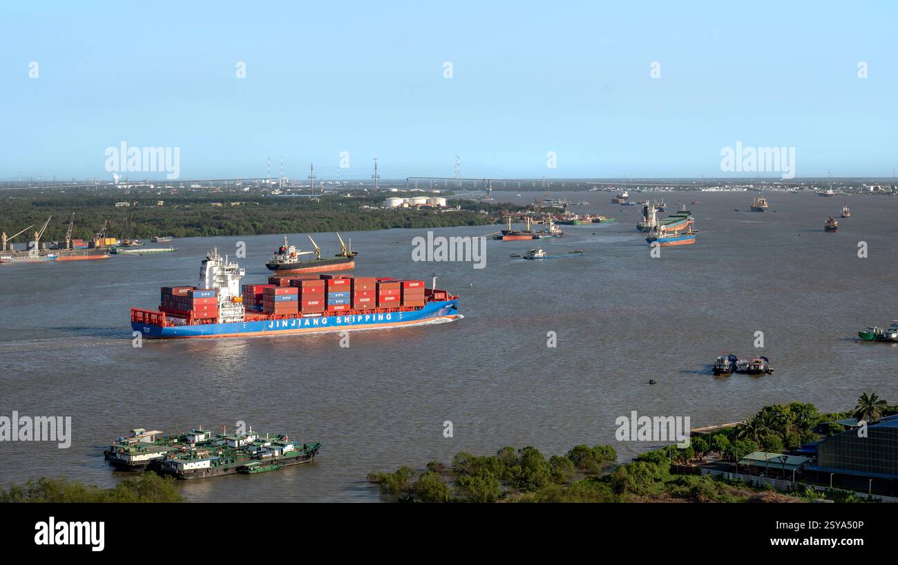 Saigon River, Ho Chi Minh City, Vietnam - Container ship Jinjiang ...