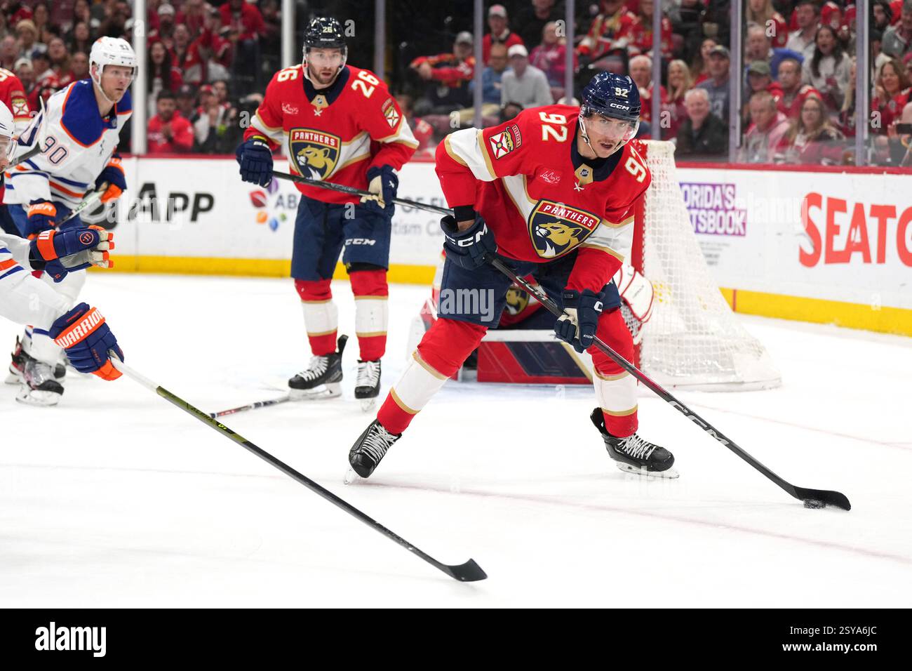 Florida Panthers left wing Tomas Nosek (92) looks to clear the zone ...