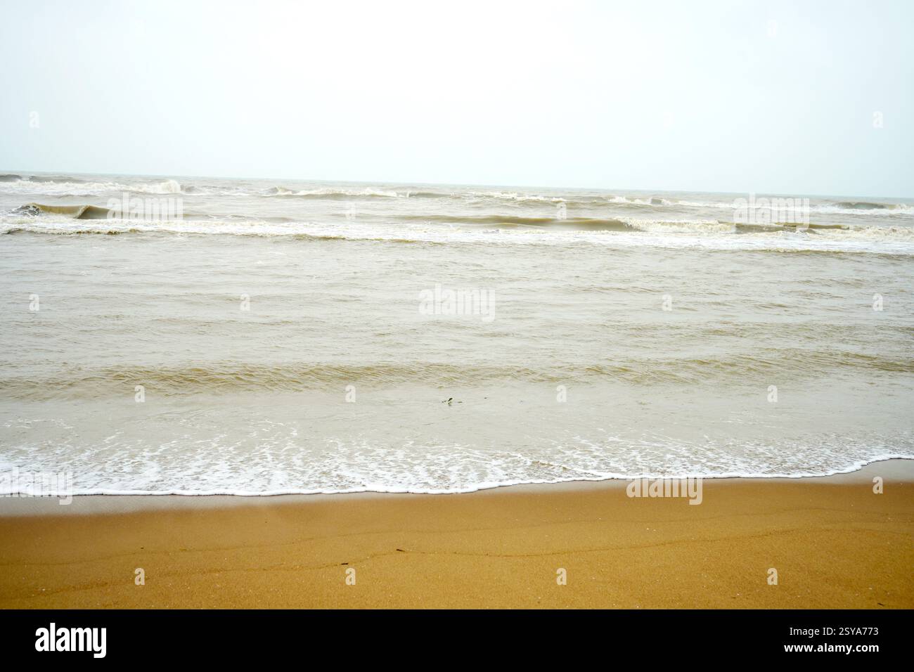 Puri sea beach during morning time Stock Photo - Alamy