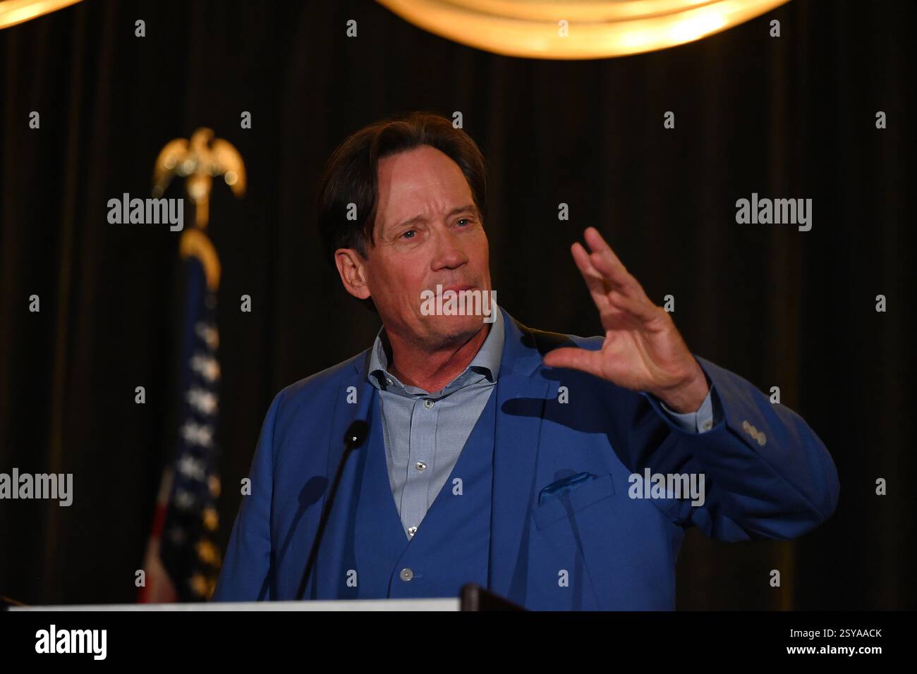 OVERLAND PARK, KANSAS - FEBRUARY 27, 2025 Hollywood actor KEVIN SORBO ...