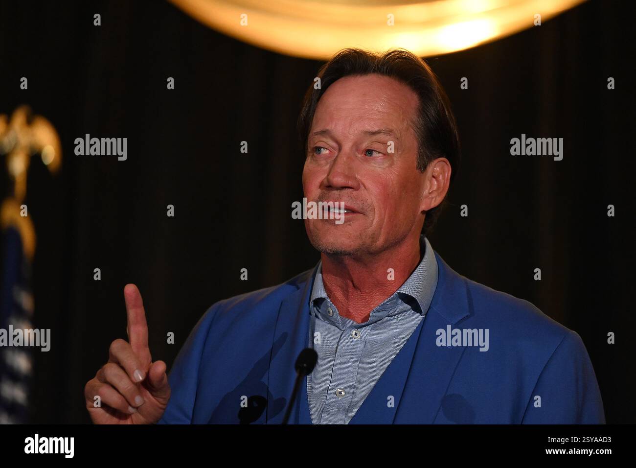 OVERLAND PARK, KANSAS - FEBRUARY 27, 2025 Hollywood actor KEVIN SORBO ...