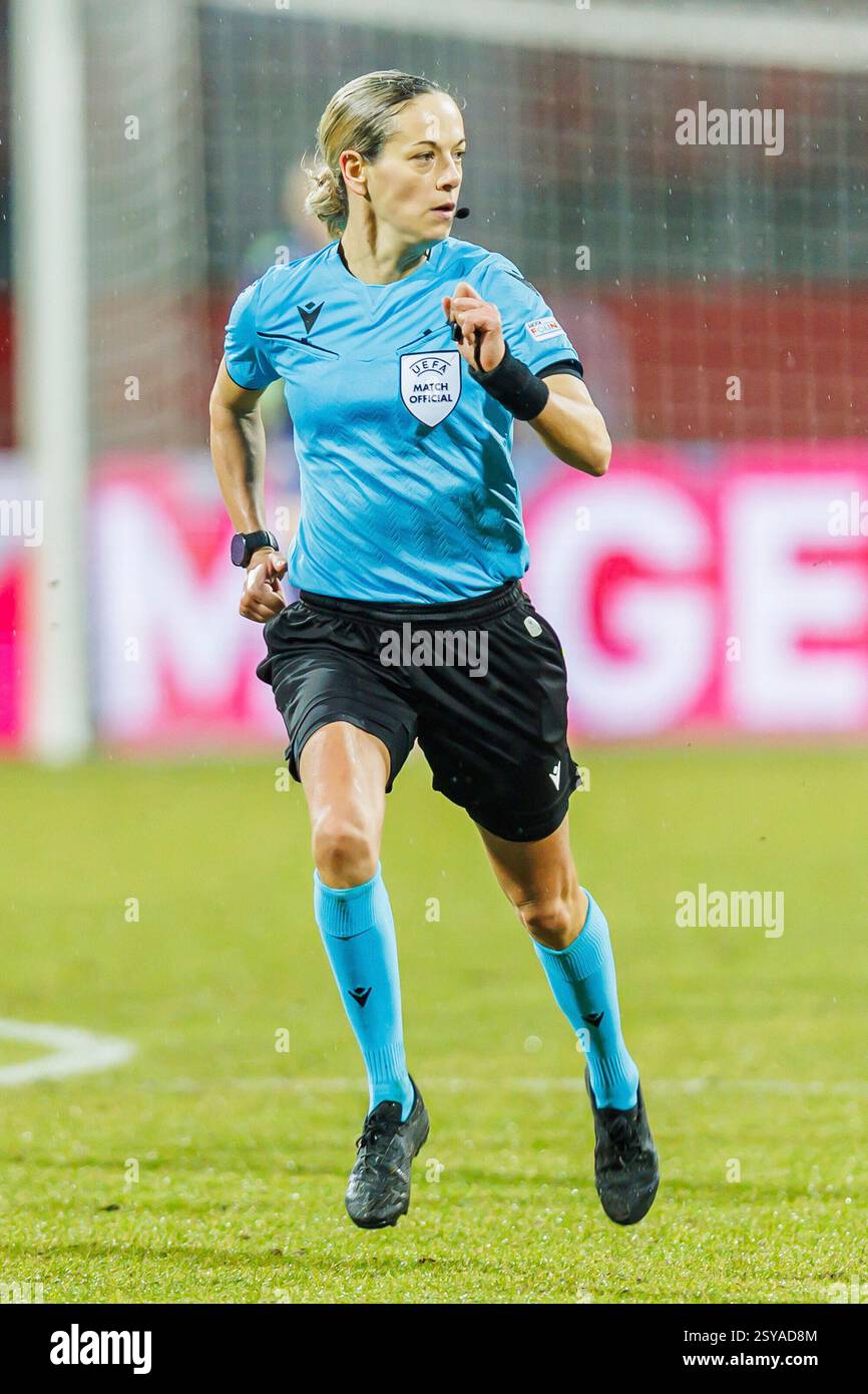 Schiedsrichterin, referee Ivana Martincic (CRO), 25.02.2025, Nürnberg ...