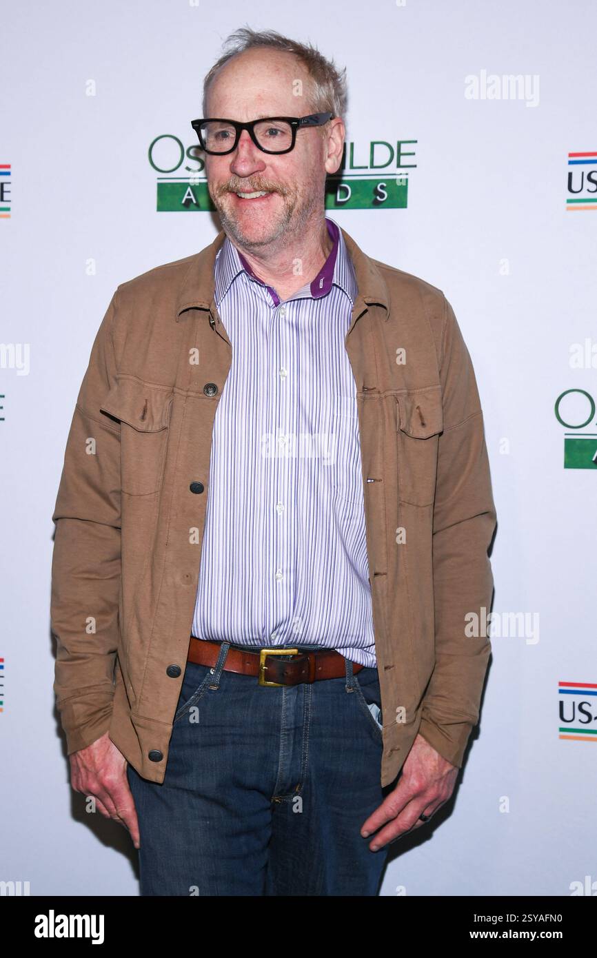 Los Angeles, USA. 27th Feb, 2025. Matt Walsh walking the red carpet at ...