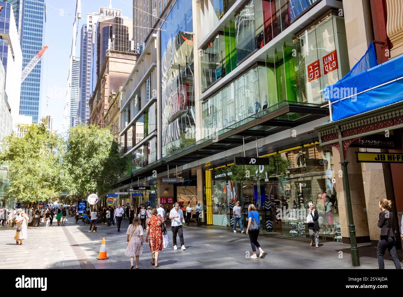 Sydney city centre, pedestrianised shopping area Pitt street with shops ...