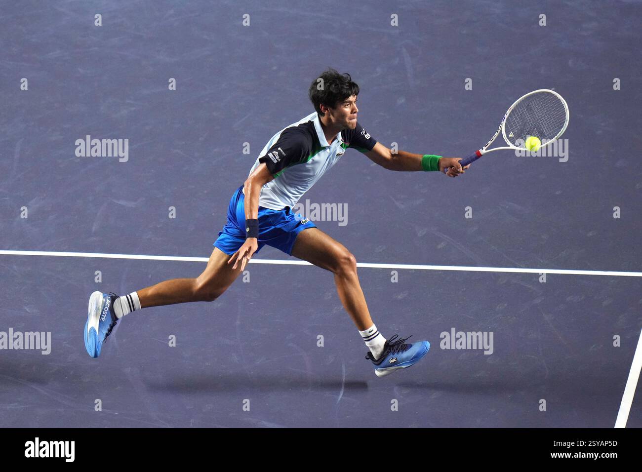 Rodrigo Pacheco of Mexico hits a return to Alejandro Davidovich Fokina ...