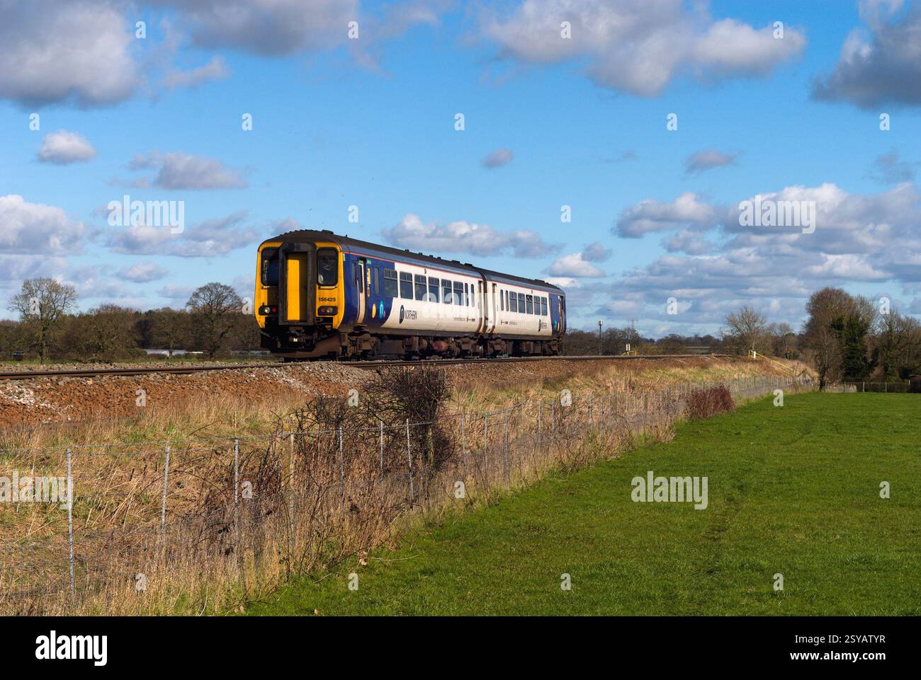 Class 156 Diesel Multiple Unit on a Manchester - Chester service at ...