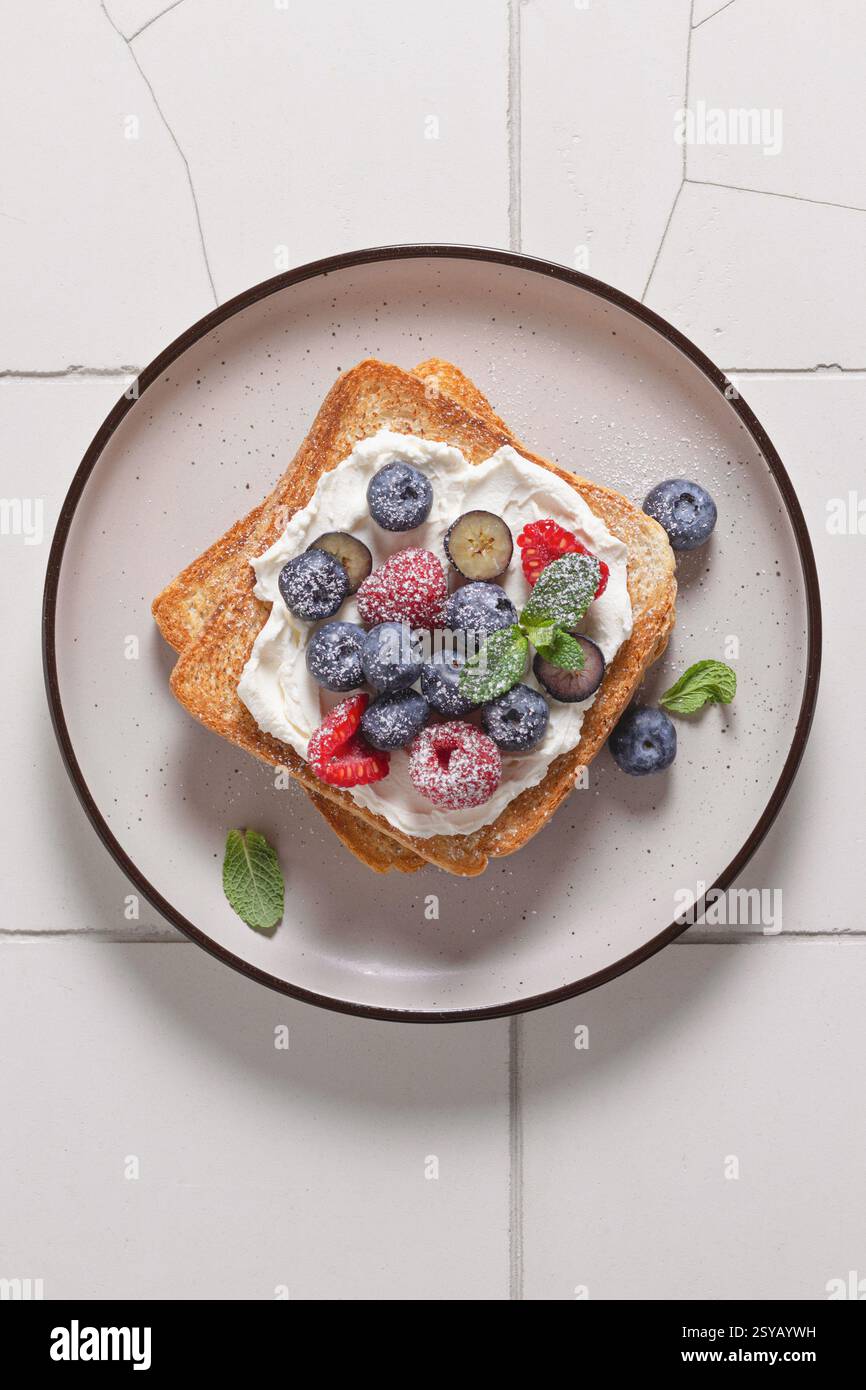 Sprinkle cheese on toast hi-res stock photography and images - Alamy