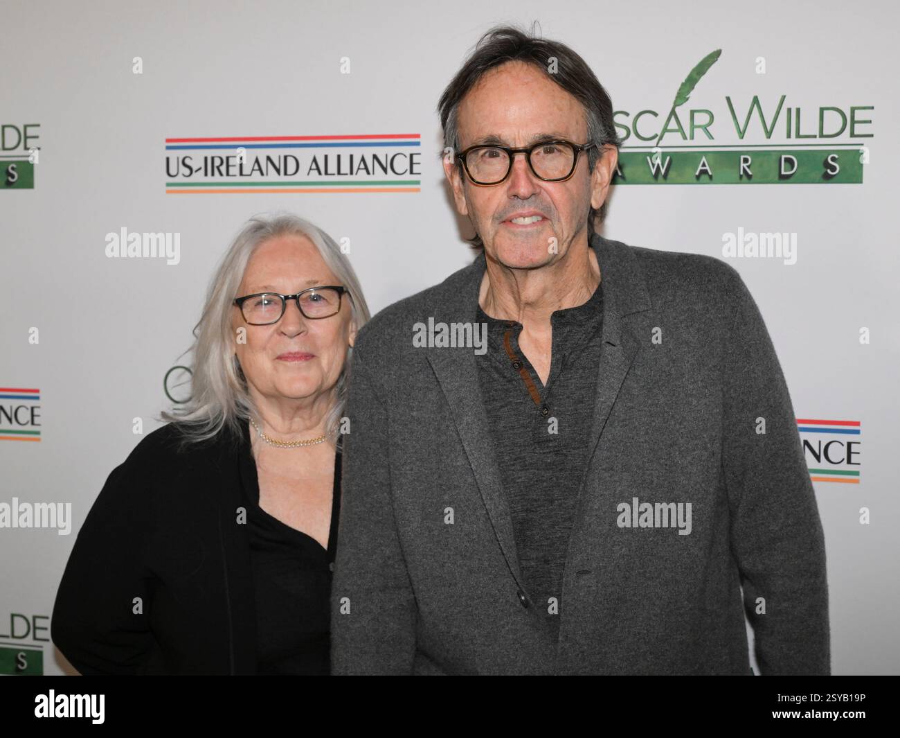 Patrick crowley and cathleen summers hi-res stock photography and ...