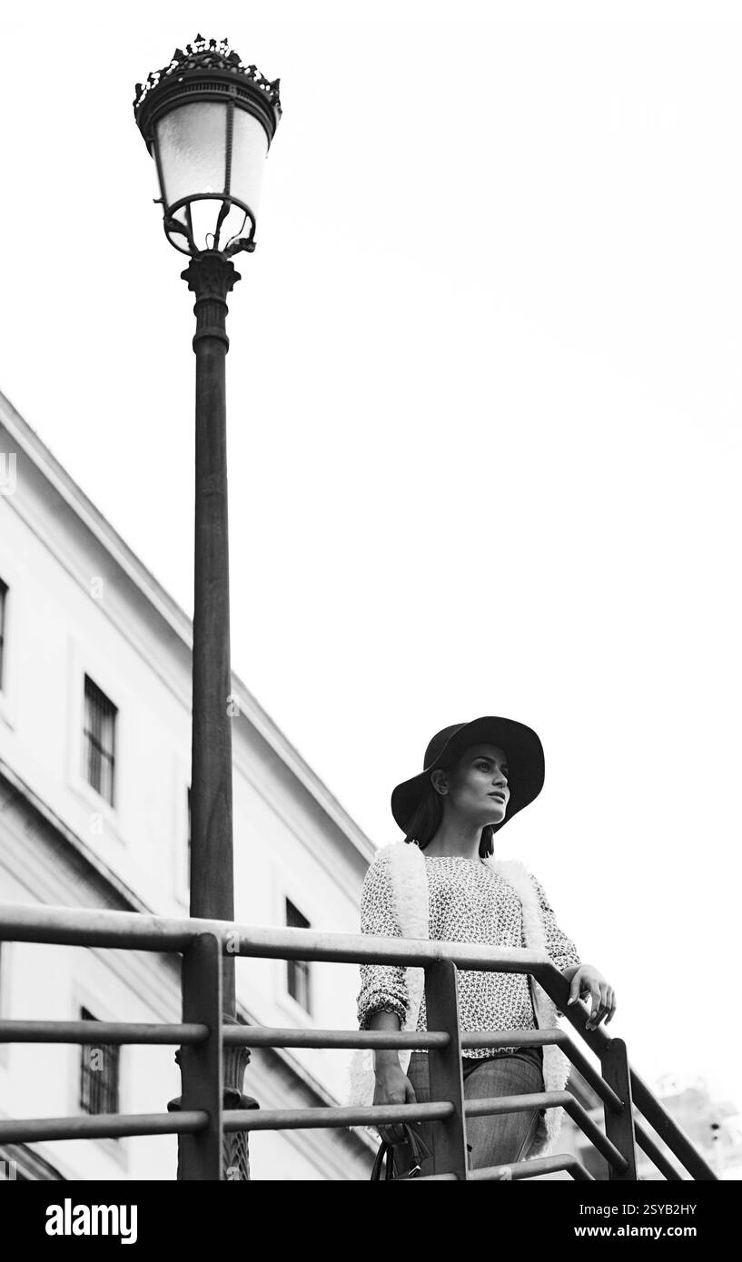 Casual outdoor pose Black and White Stock Photos & Images - Alamy