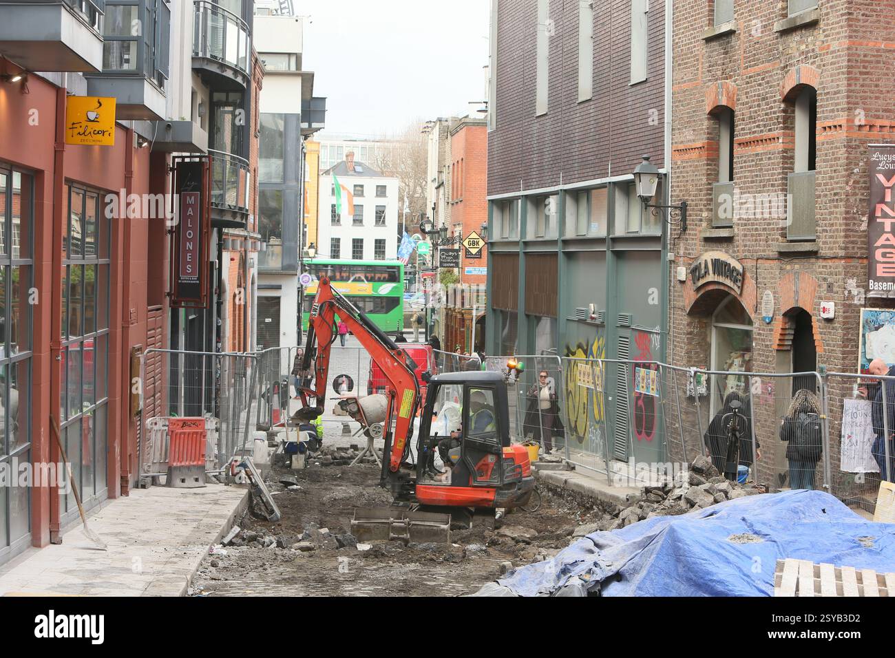 Dublin, Ireland - 25th February 2025 - Construction works, including a ...