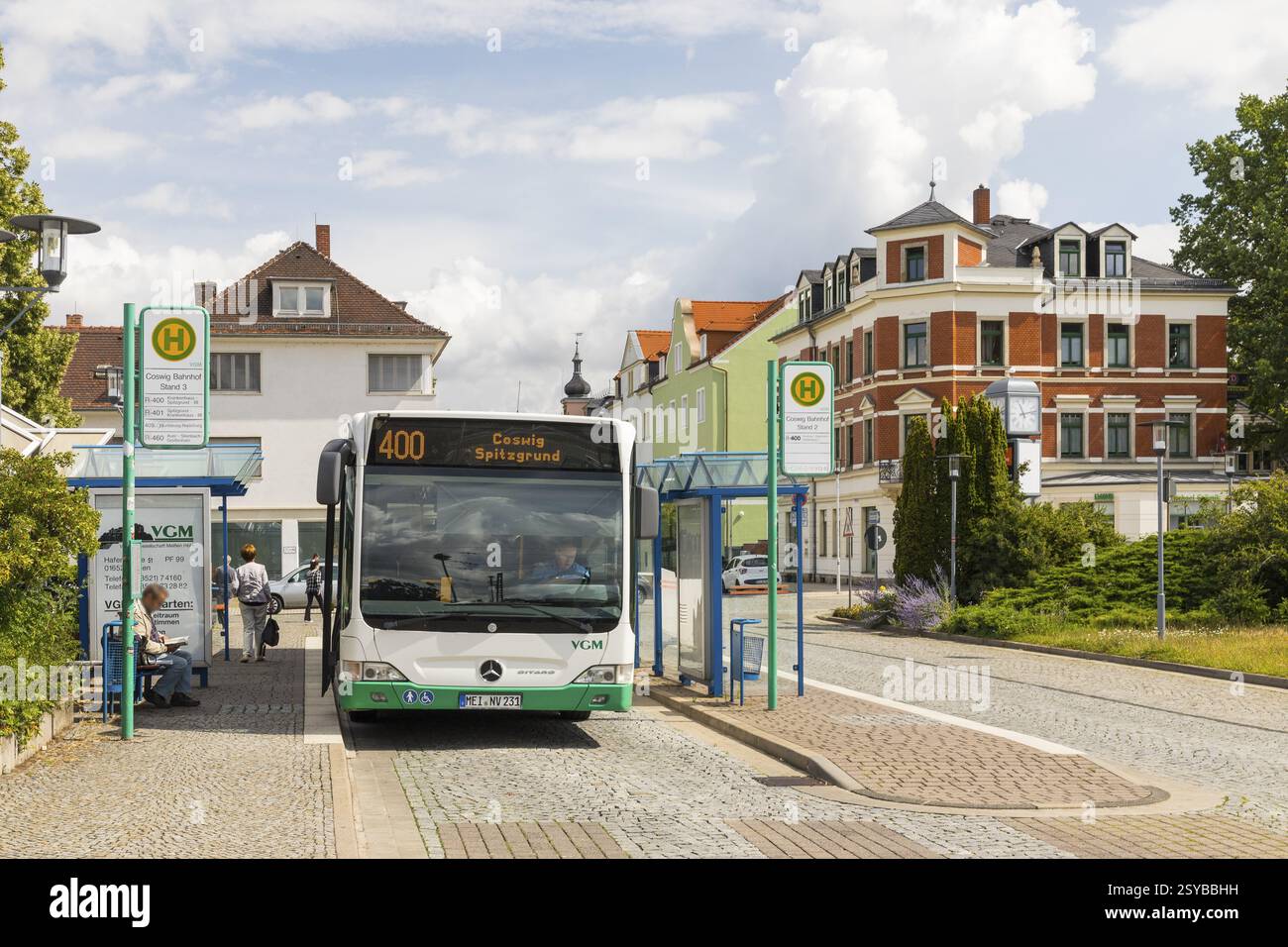 A VGM line 400 bus travelling in the direction of Coswig, Spitzgrund at ...