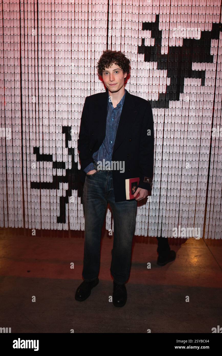 Riccardo Pedicone Milano Fashion Week - Women F/W 25-26 Etro fashion ...