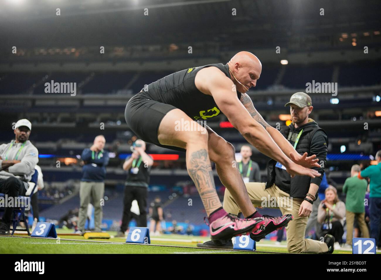 Arkansas defensive lineman Landon Jackson runs a drill at the NFL ...