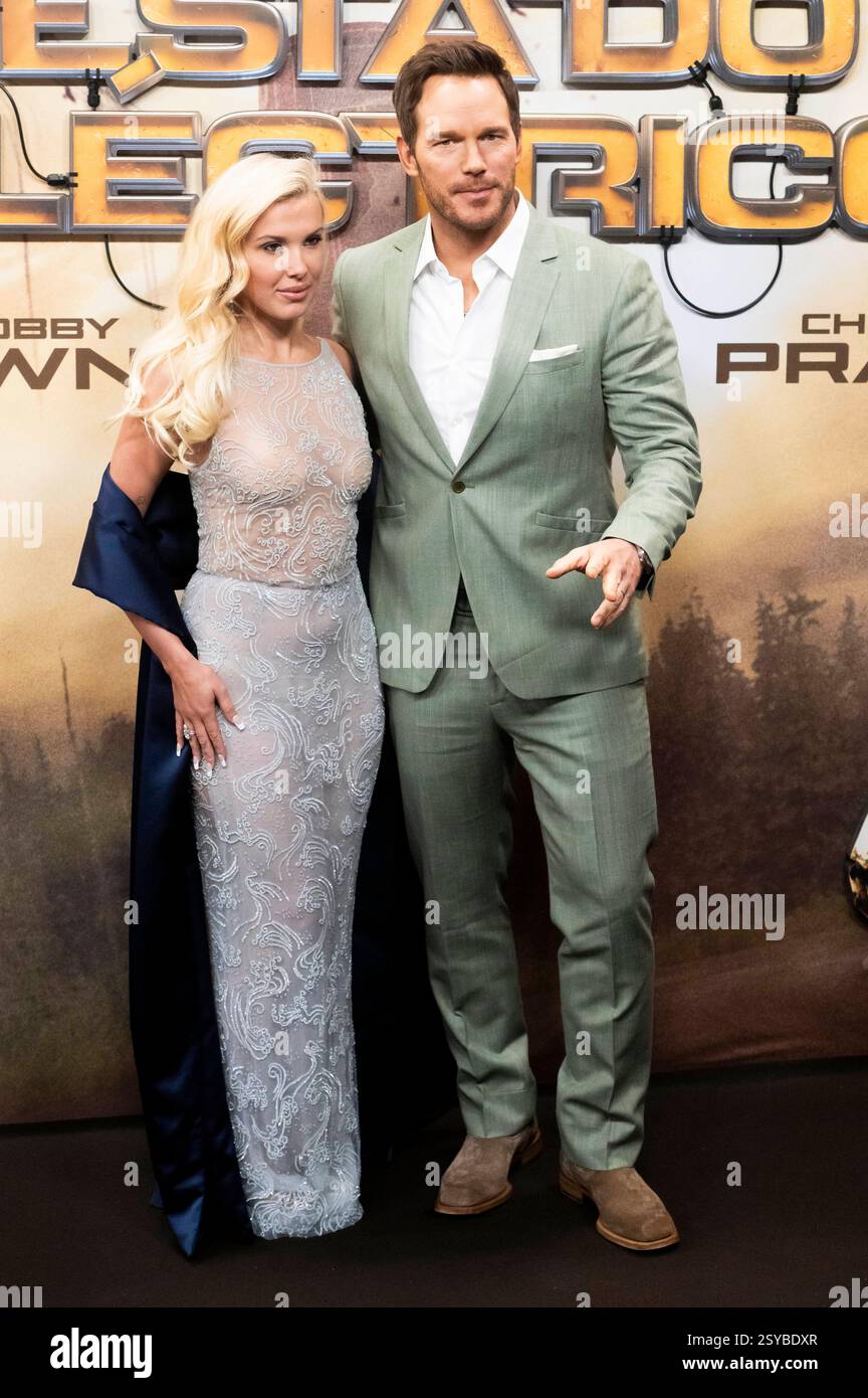 Millie Bobby Brown und Chris Pratt bei der Premiere des Netflix-Films Estado elÃ ctrico / The ...