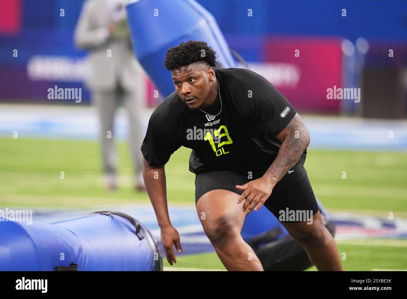 Arkansas defensive lineman Eric Gregory runs a drill at the NFL ...