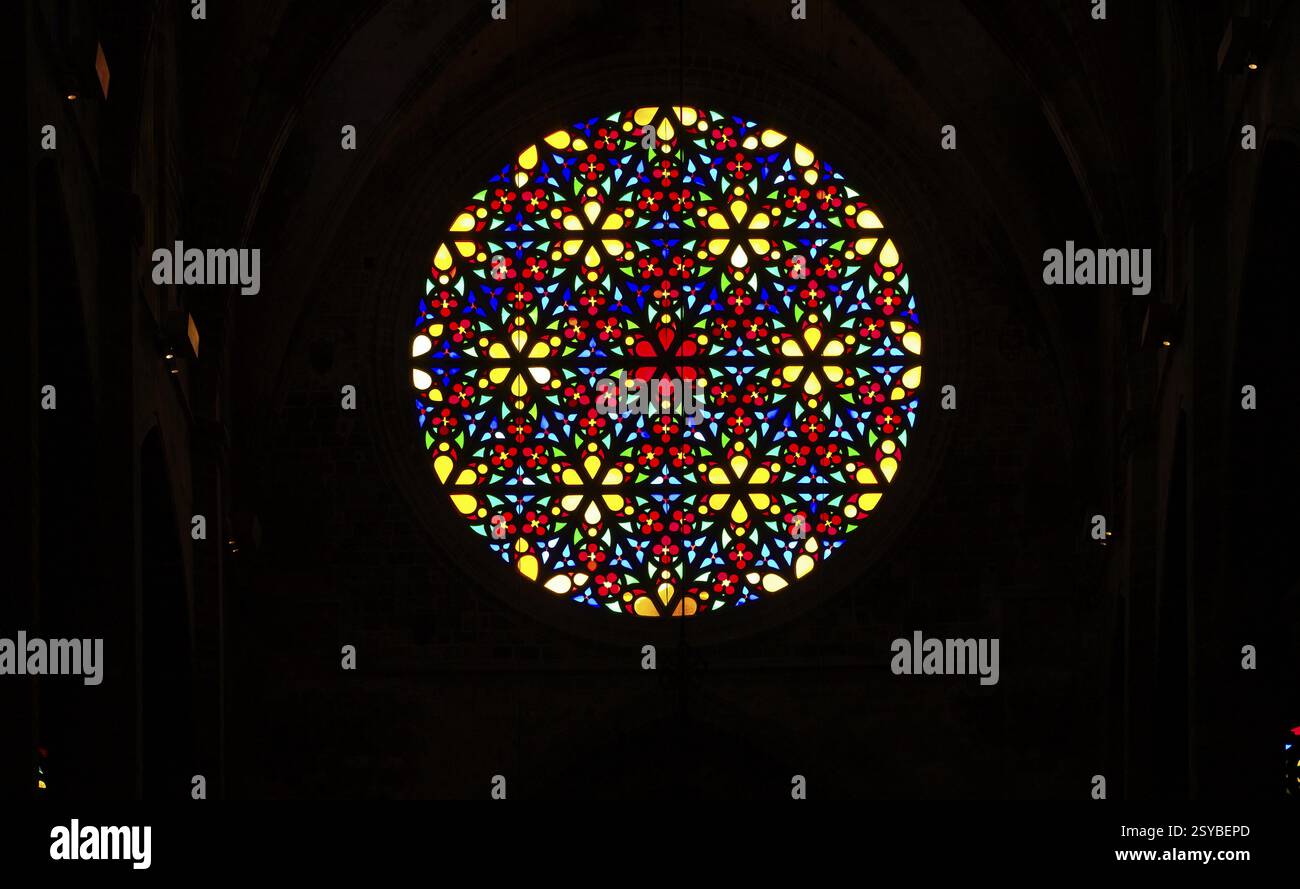 Rose window, rose window of the east front, round, church window ...