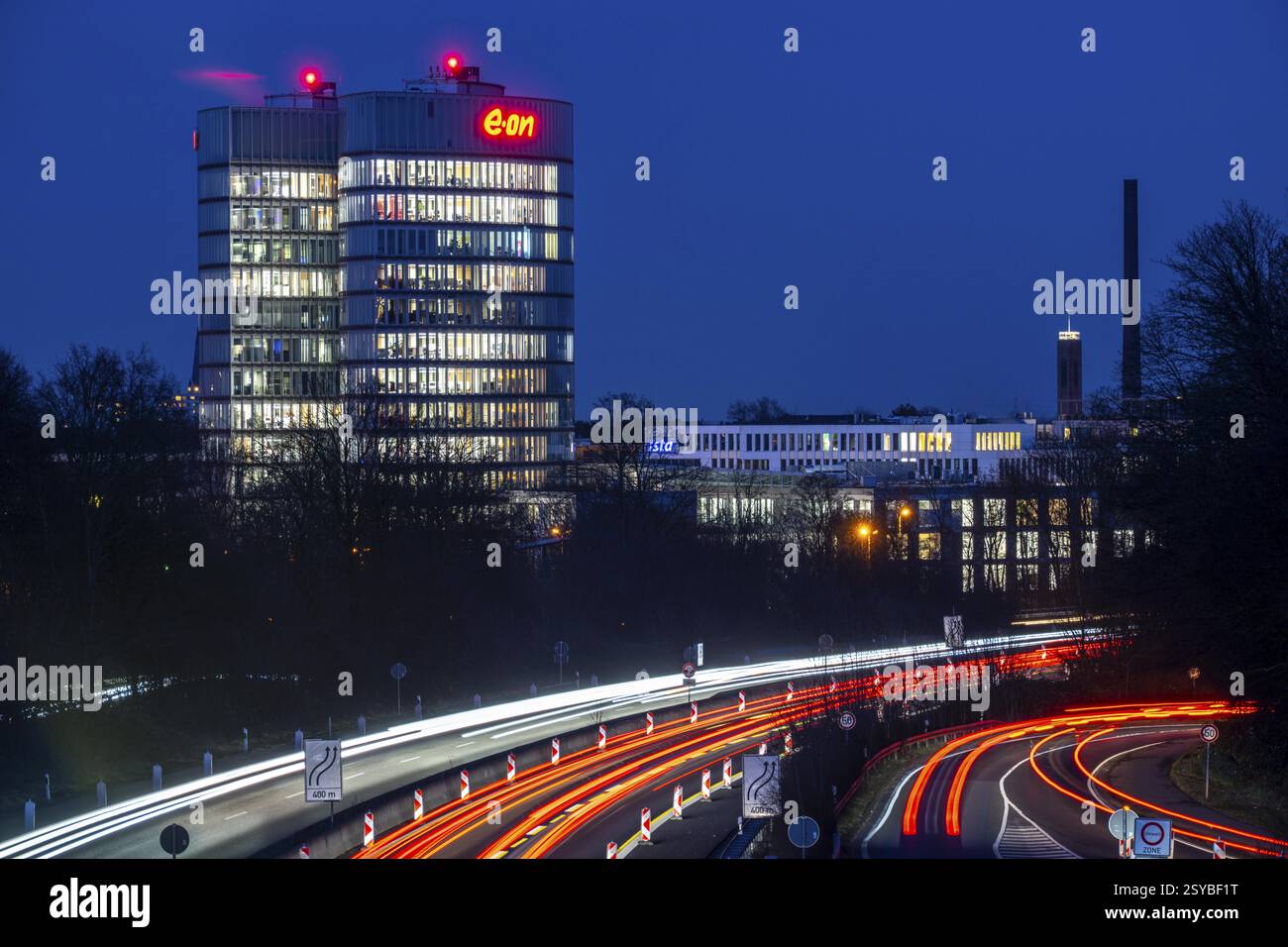 E.ON headquarters, Group headquarters in Essen-Ruettenscheid, A52 ...
