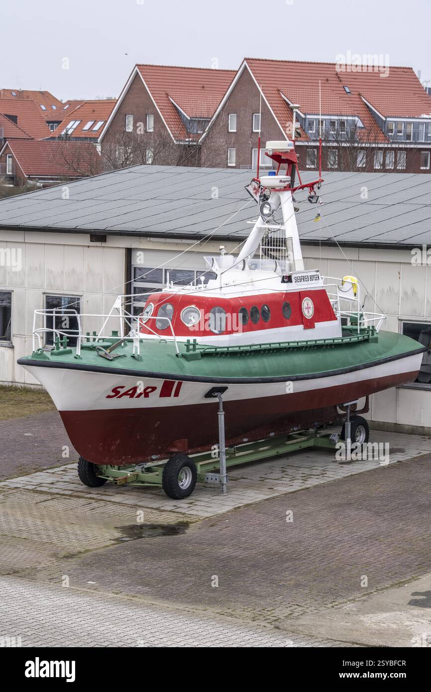 The East Frisian North Sea island of Juist in winter, the former rescue ...