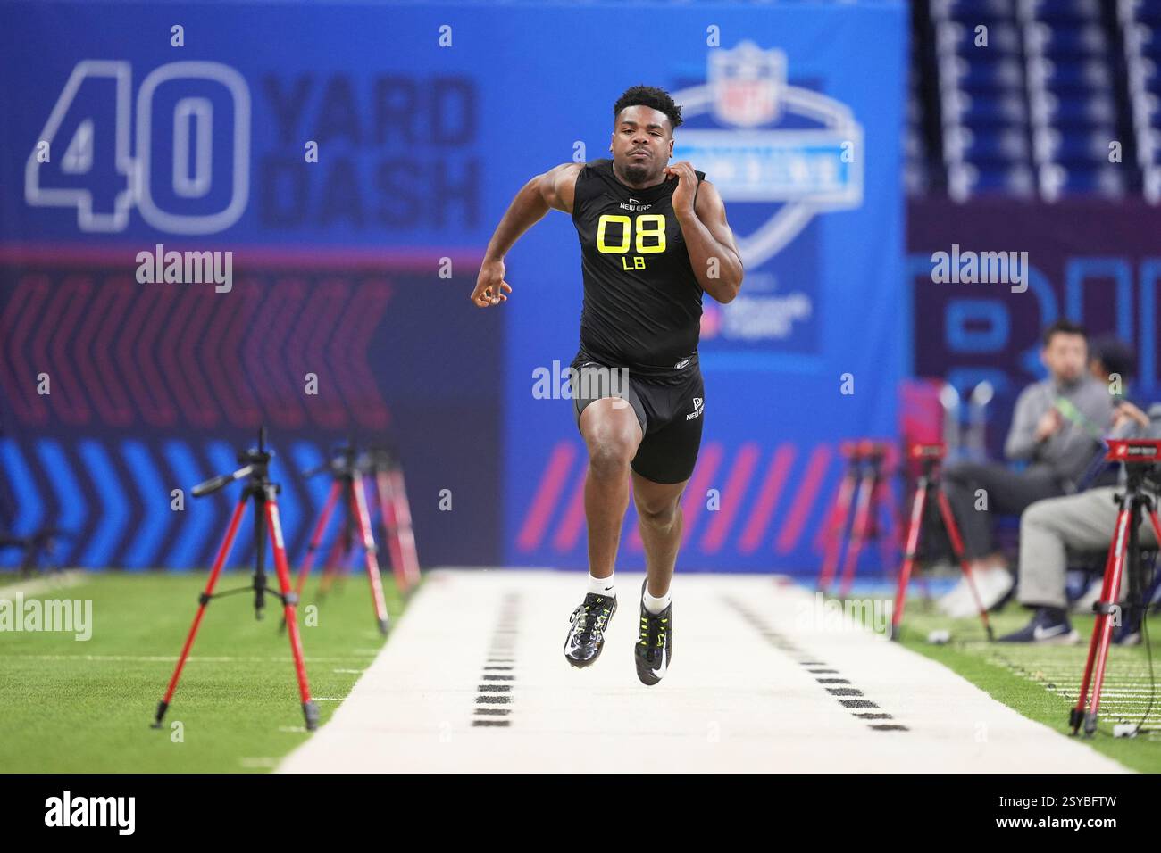 Iowa linebacker Jay Higgins runs the 40-yard dash at the NFL football ...