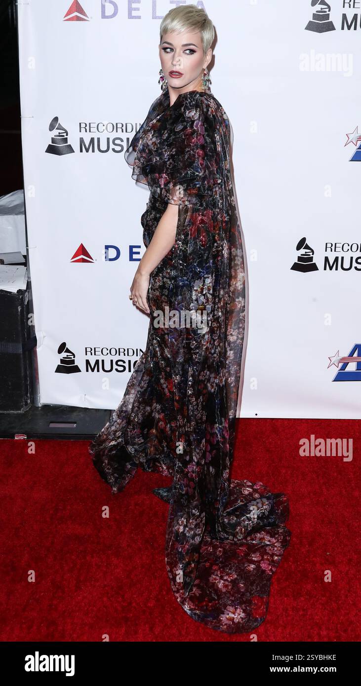 (FILE) Katy Perry to head to space on Blue Origin all-women flight on ...