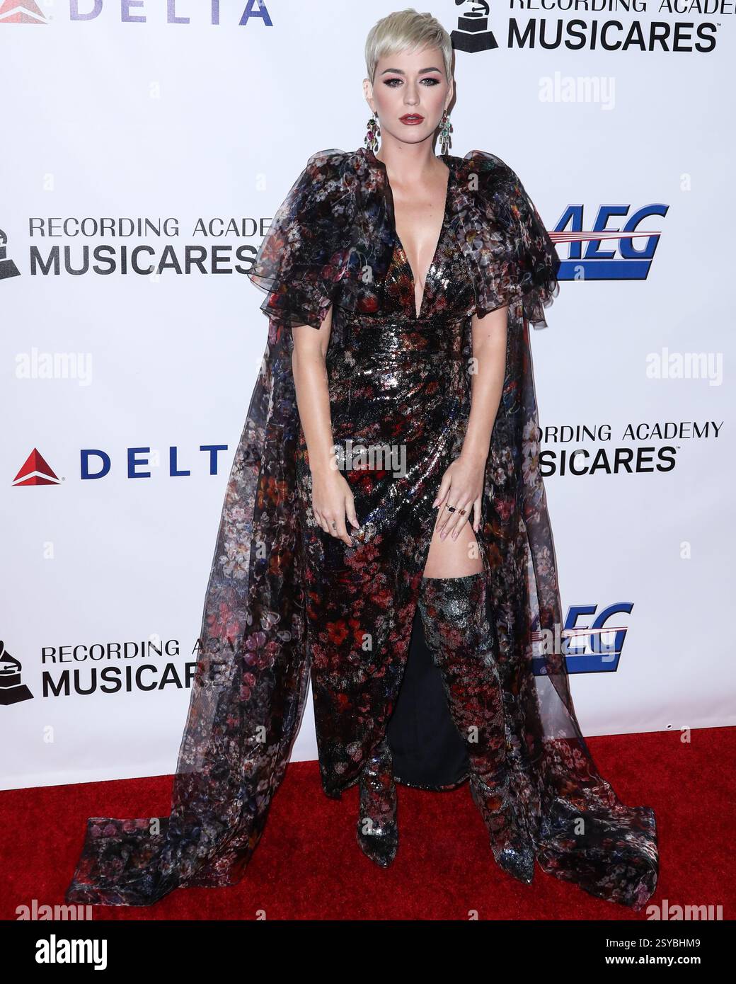 (FILE) Katy Perry to head to space on Blue Origin all-women flight on ...
