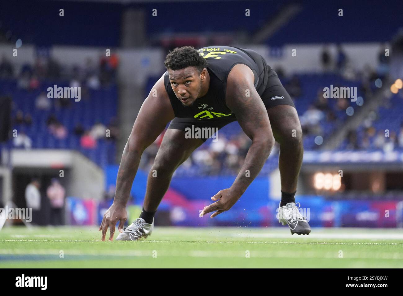 Kentucky defensive lineman Deone Walker runs a drill at the NFL ...