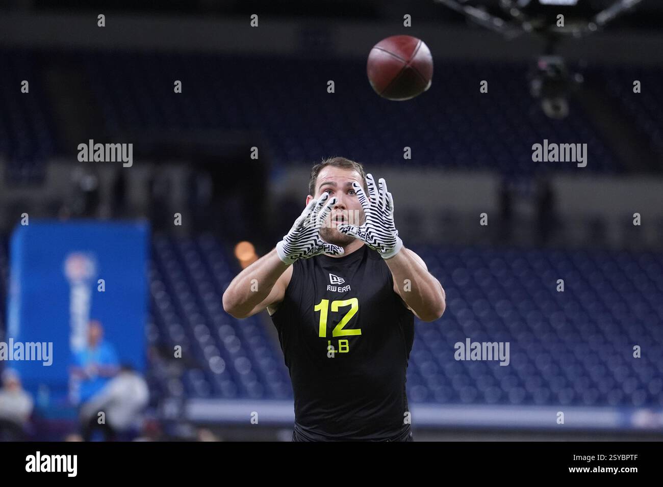 Notre Dame linebacker Jack Kiser runs a drill at the NFL football ...