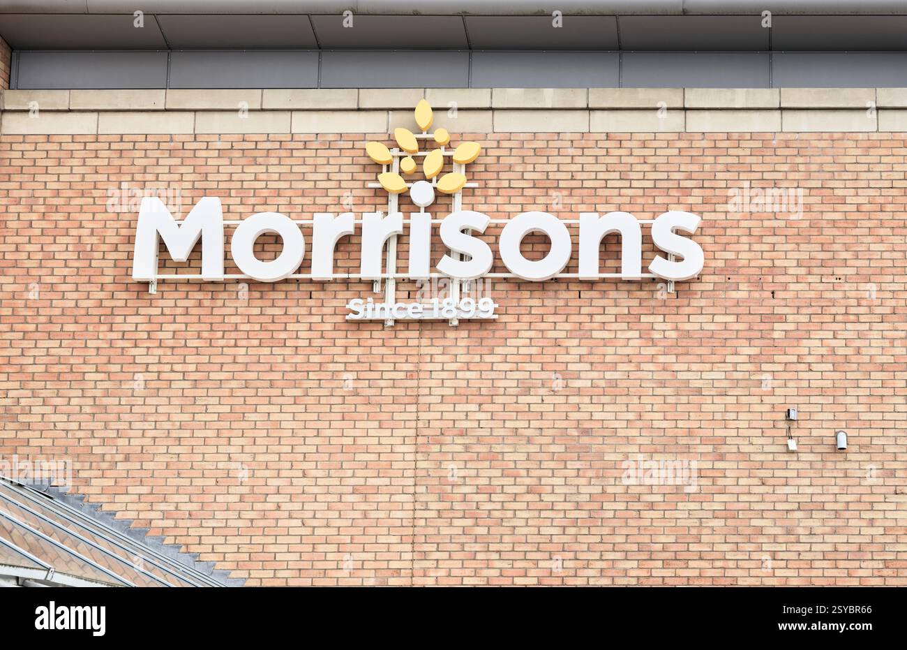 Morrisons supermarket, Kettering, England Stock Photo - Alamy