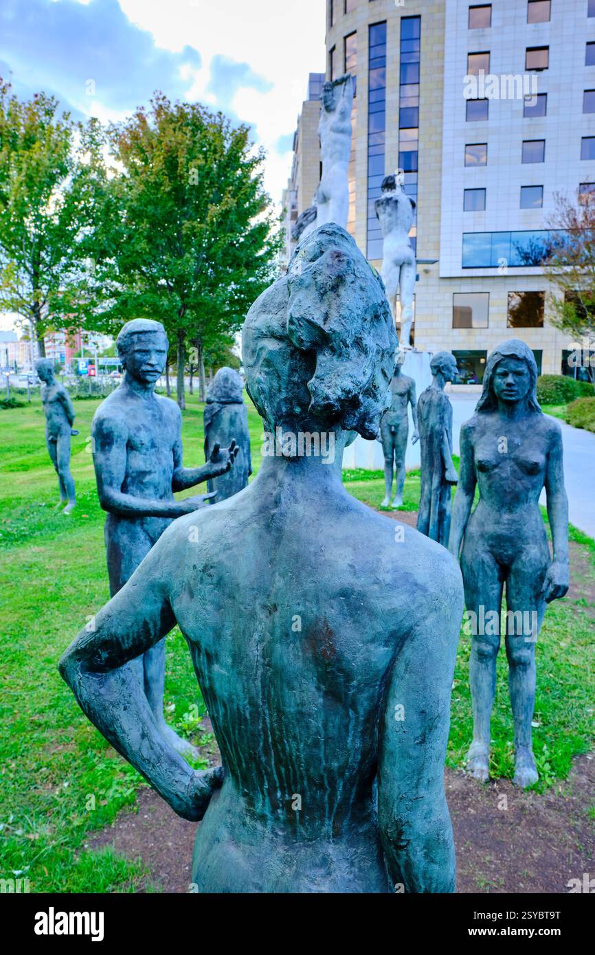Bronze statues representing victims of great fire of 1941 in santander, spain, create poignant ...