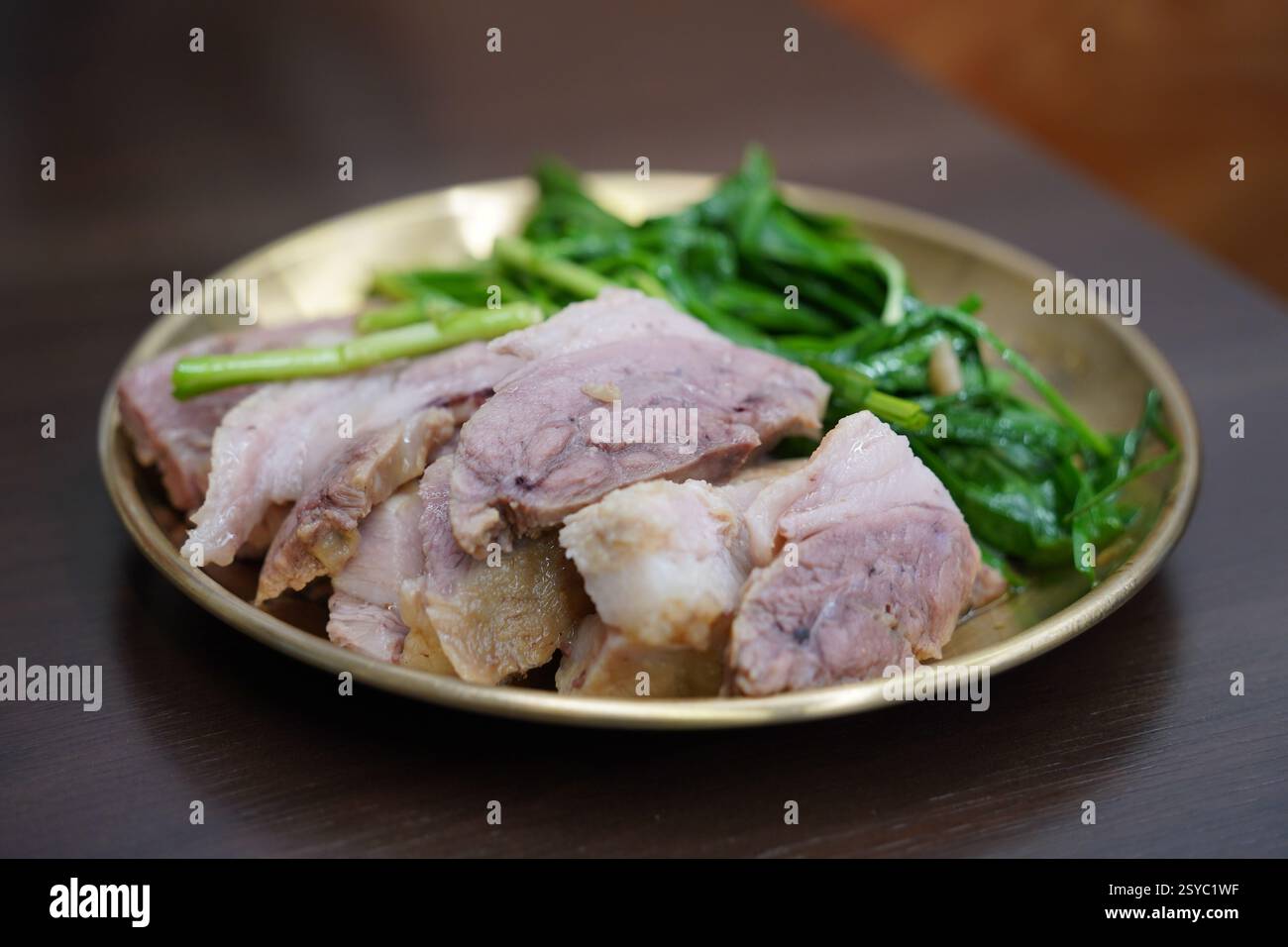 Sliced korean boiled pork hi-res stock photography and images - Alamy