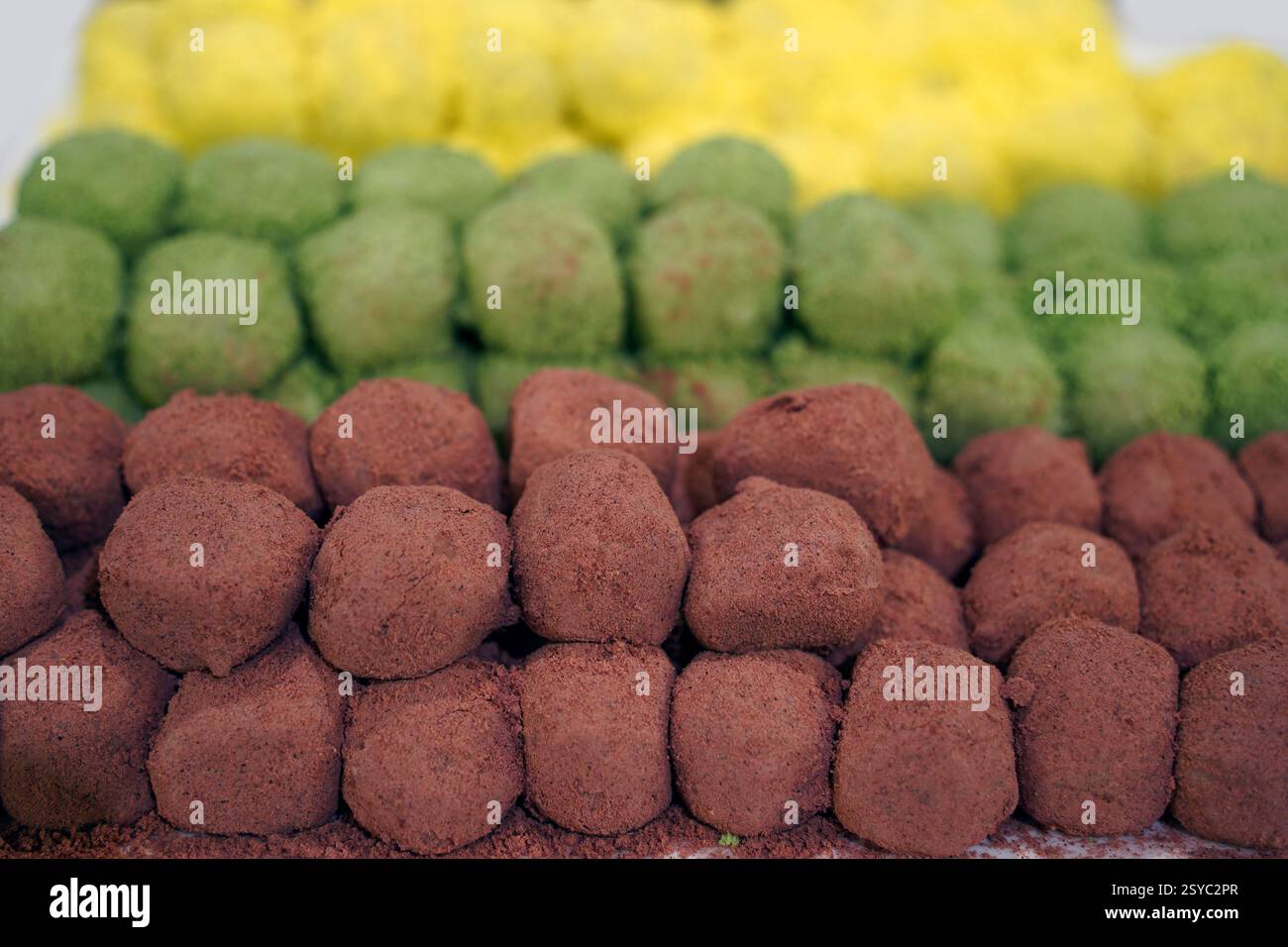 Tteok is a general term for Korean rice cakes Stock Photo - Alamy
