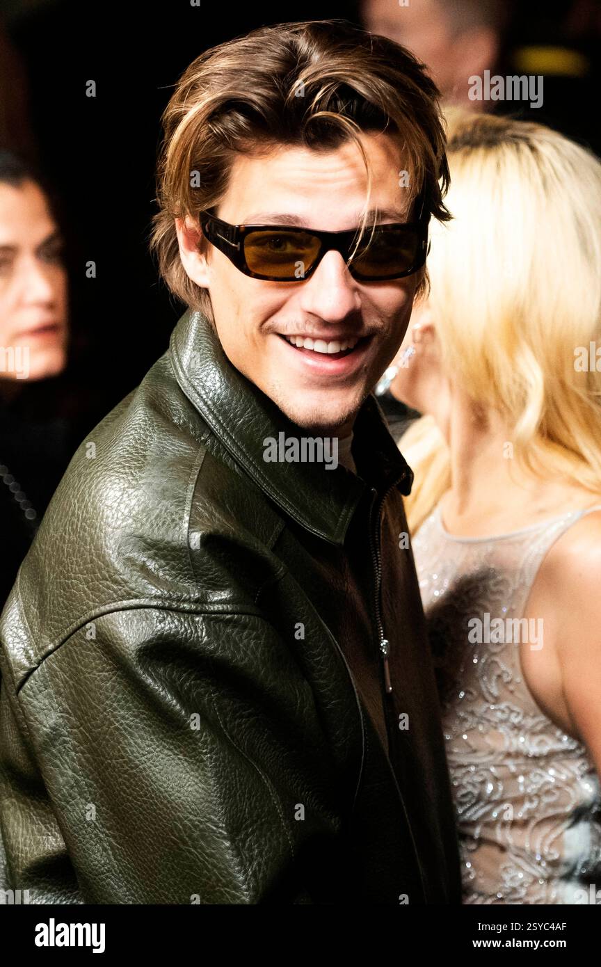 Jake Bongiovi bei der Premiere des Netflix-Films 'Estado eléctrico ...