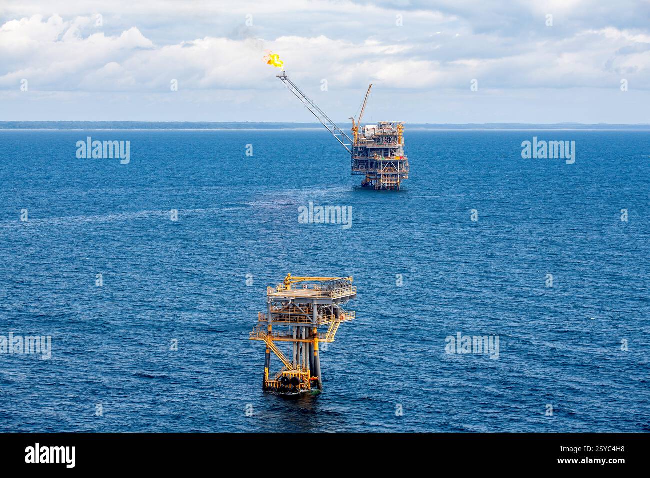Offshore energy production West Africa Stock Photo - Alamy