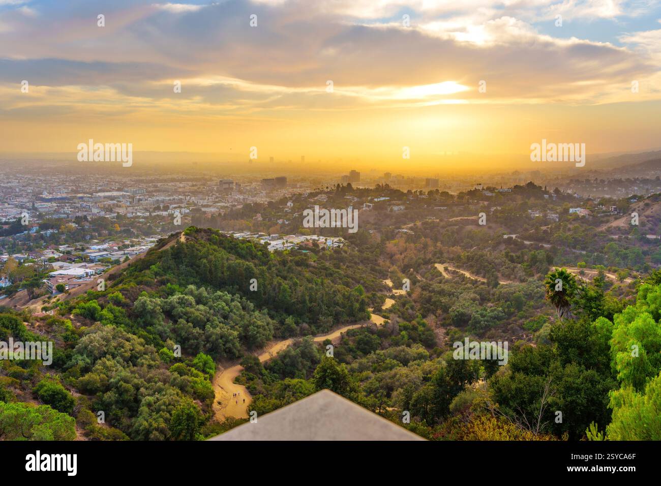 Stunning sunset view from Griffith Observatory revealing sprawling Los ...